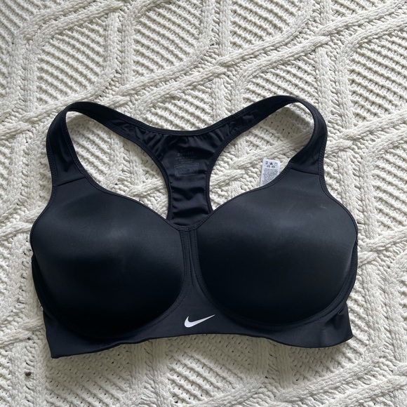 Nike | Intimates & Sleepwear | Nike Black Sports Bra | Poshmark